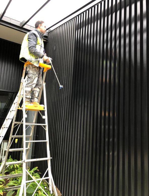 How to paint a multi-story building? - Top painting